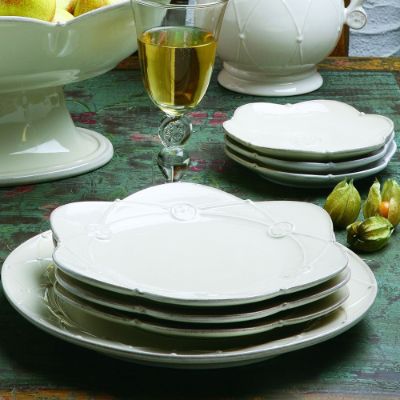 Casafina Meridian Dining Collection | Frontgate
