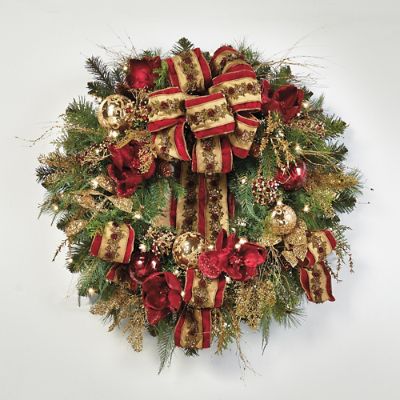 Plaza Pre-decorated Wreath | Frontgate