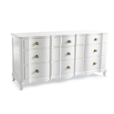 Alena Dresser | Frontgate