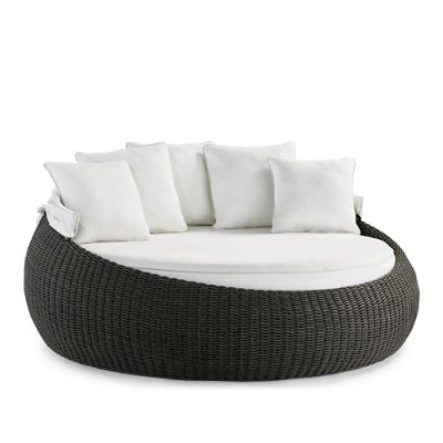 Boden Daybed | Frontgate