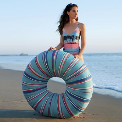 Halo Float | Frontgate