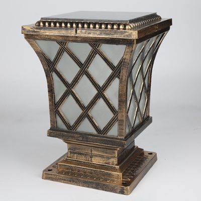 Pillar Solar Cap Light | Frontgate