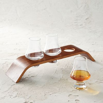 Final Touch Whiskey Tasting Flight Set | Frontgate