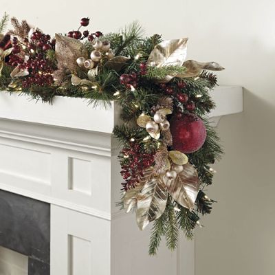 Champagne Toast Garland | Frontgate