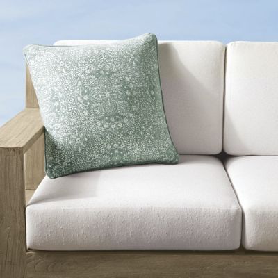 Layla Medallion Indoor/Outdoor Pillow | Frontgate