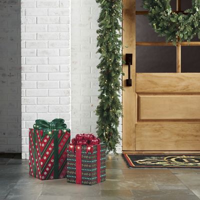 Traditional Wrapped Gift Box Lighted Display with LED Lights & Timer ...