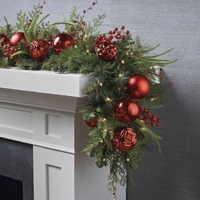 Radiant Rouge Garland with LED Lights & Timer for Indoor/Outdoor Use