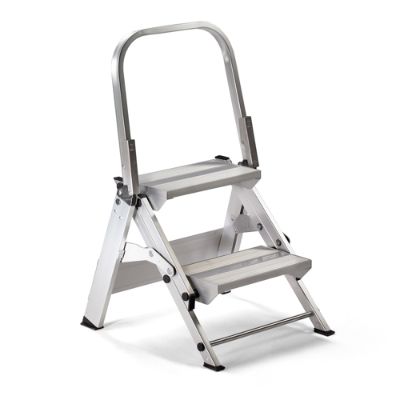 Deep-step Safety Ladders | Frontgate