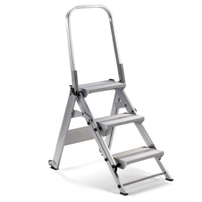 Deep-step Safety Ladders | Frontgate