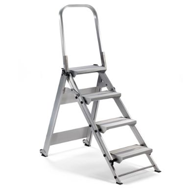 Deep-step Safety Ladders | Frontgate