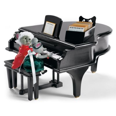 Maestro Mouse Recital | Frontgate