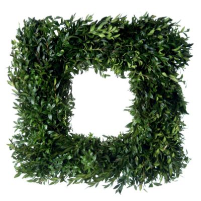 Shaped Boxwood Wreaths | Frontgate