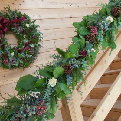 Christmas Bouquet Fresh Christmas Garland | Frontgate