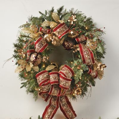 Plaza Pre-Lit Decorated Wreath | Frontgate