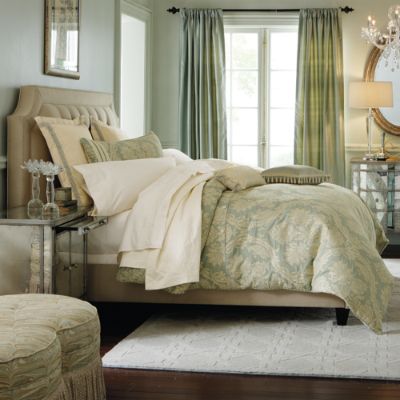 Vienna Tufted Complete Bed | Frontgate