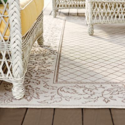 Pineapple Border Outdoor Rug | Frontgate