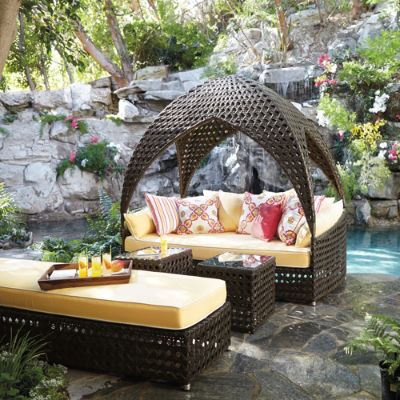 Bali Daybed | Frontgate