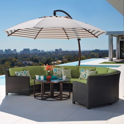 Madrid Curved Modular Seating | Frontgate