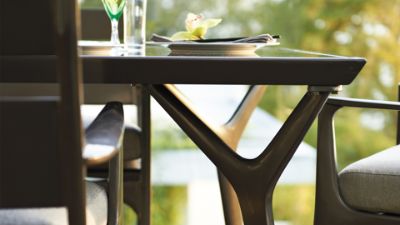 Anders Dining | Frontgate